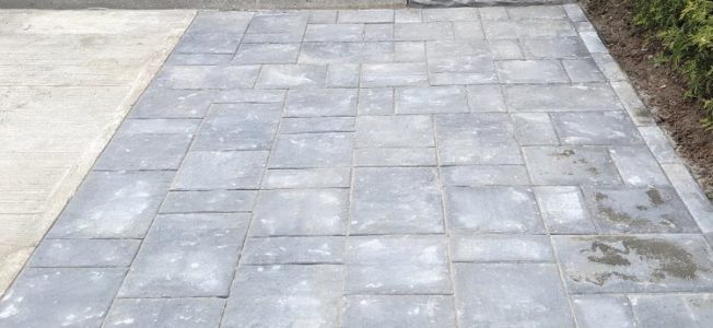 Installation of Paving Stone Alley | Paysagement Gilles-Junior
